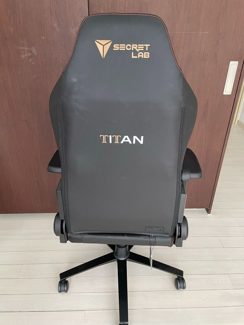 Secret LAB Gaming chair, Furniture & Home Living, Furniture, Chairs on ...