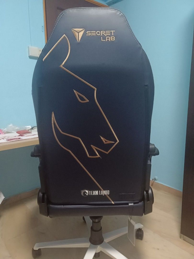 Secretlab Titan EVO Gaming Chair - Team Liquid Edition!, Furniture ...