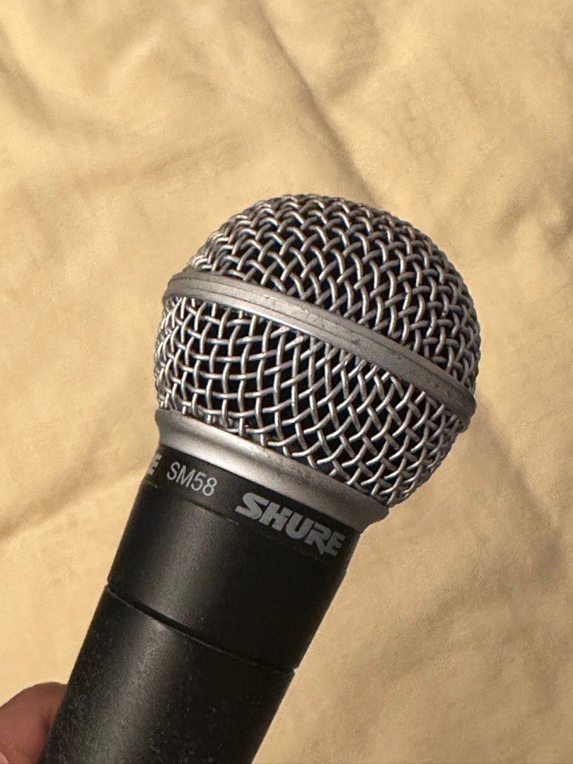 Shure SM58, Hobbies & Toys, Music & Media, Music Accessories on Carousell