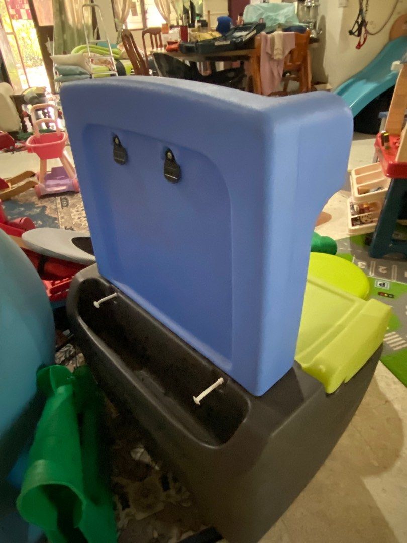 Simplay3 table and storage, Babies & Kids, Infant Playtime on Carousell