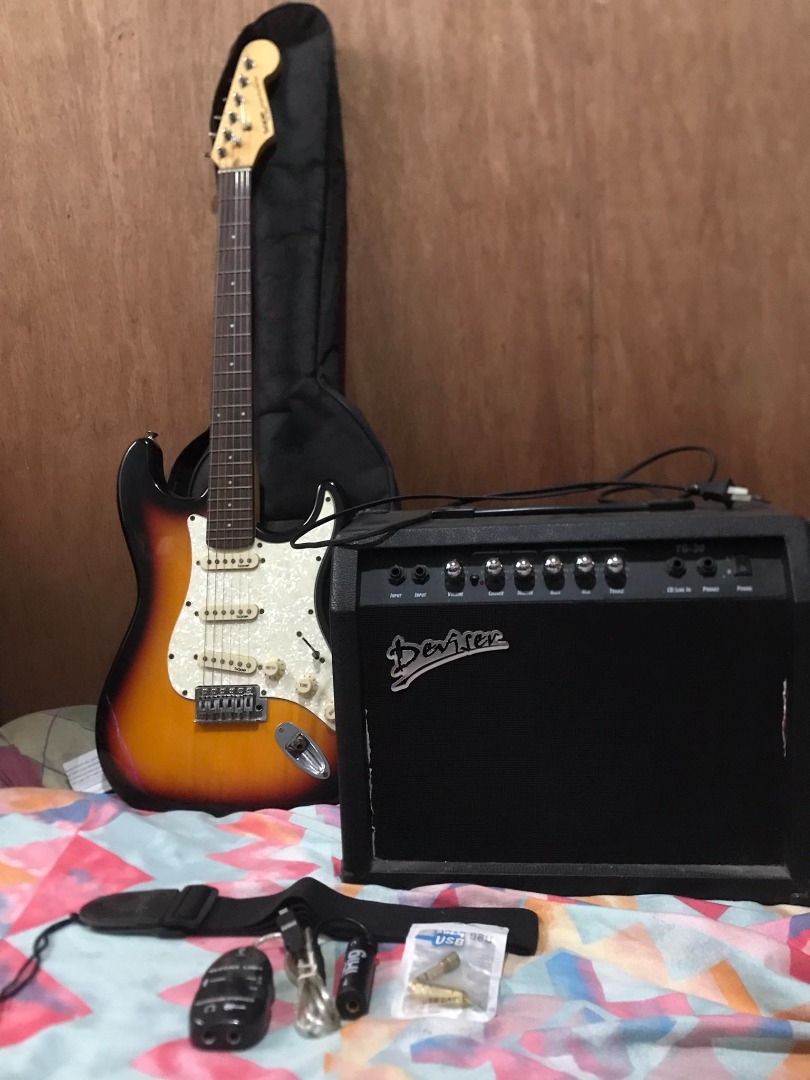 Sqoe Stratocaster, Deviser amplifier, Hobbies & Toys, Music & Media, Musical Instruments on ...