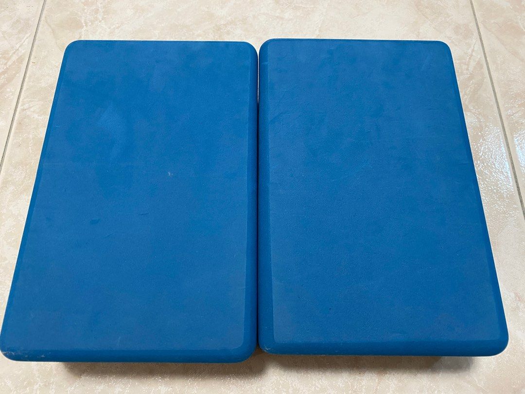 Stellar blue shade a set of 2 yoga blocks, Sports Equipment, Exercise ...