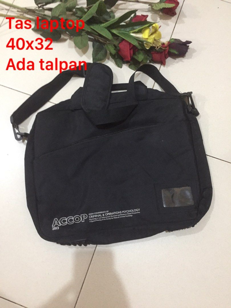 TAS LAPTOP harga per pc, Barang Mewah, Tas & Dompet di Carousell