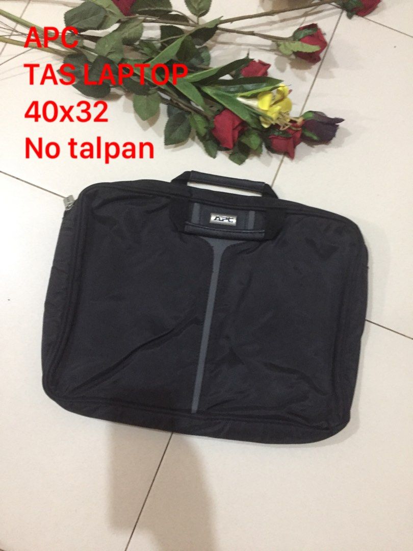 TAS LAPTOP harga per pc, Barang Mewah, Tas & Dompet di Carousell