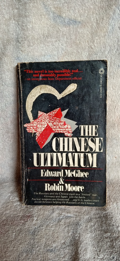 The Chinese Ultimatum by Edward McGhee & Robin Moore, Buku & Alat Tulis ...