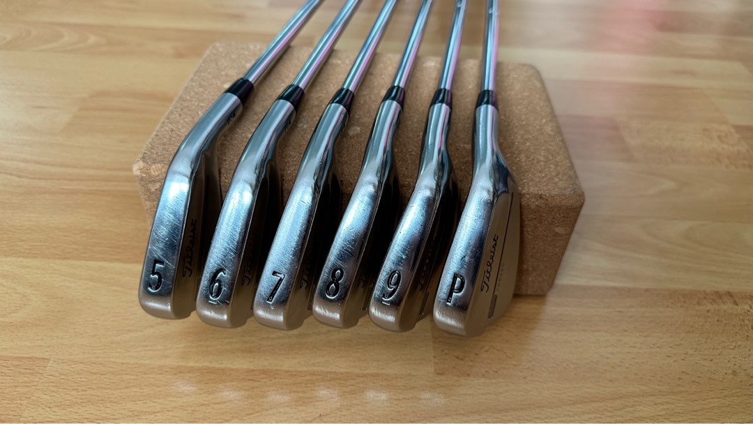 Titleist 714 MB Forged 5-P Dynamic Gold S200, Sports Equipment, Sports & Games, Golf on Carousell