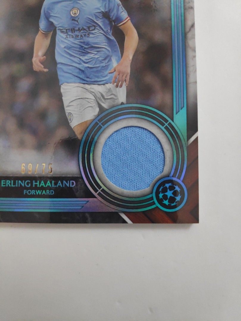 Topps Museum Soccer Cards Erling Haaland Player Worn Relic Patch ULTRA ...