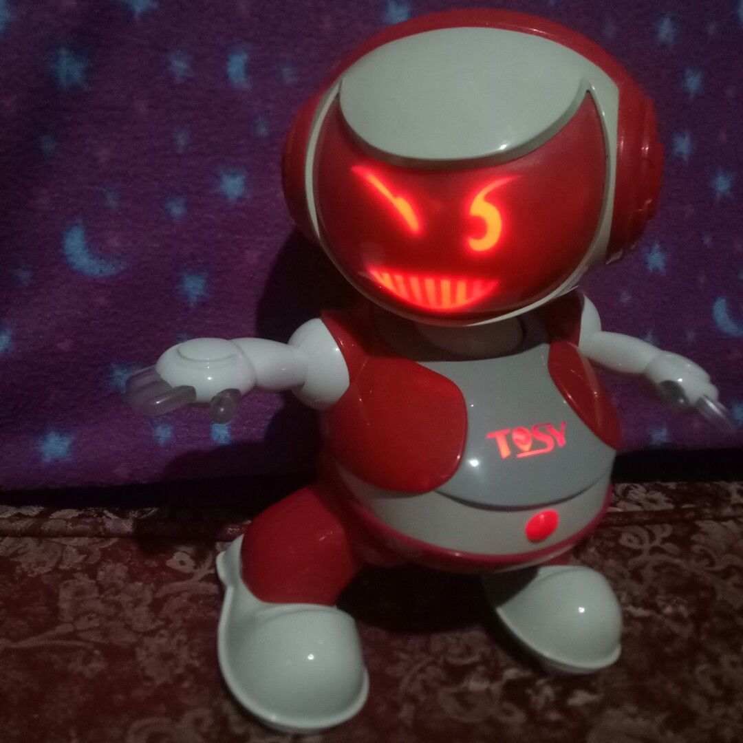 TOSY ROBOT INTERACTIVE on Carousell