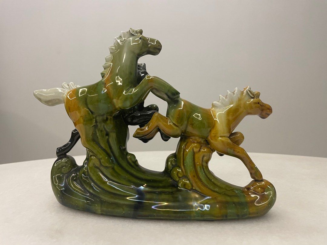 Vintage Galloping Horses Majolica Pottery Chinese Style Horse Stallion, Hobbies & Toys ...
