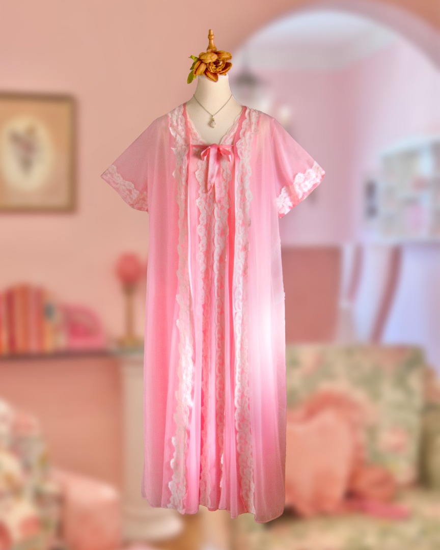 Vintage true set night gown,double layered fluffy organza material ...