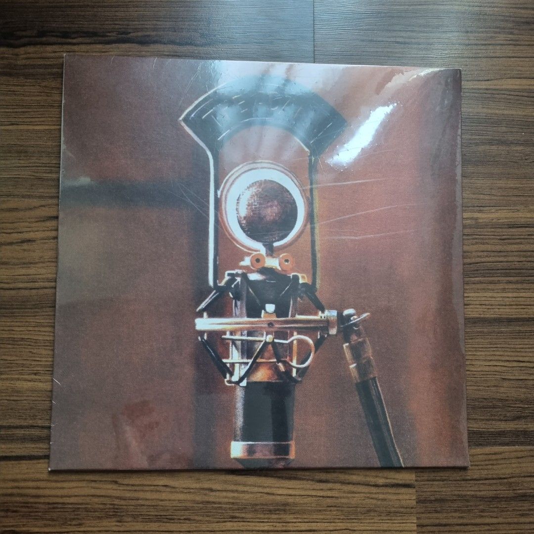Vinyl The Adams - V2.05, Musik & Media, CD, DVD & Lainnya di Carousell