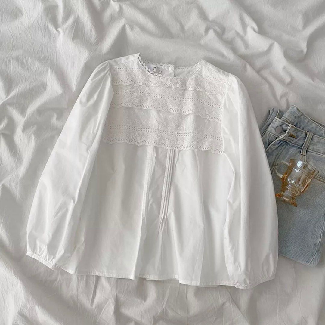 White Blouse Cottagecore, Women's Fashion, Tops, Blouses on Carousell