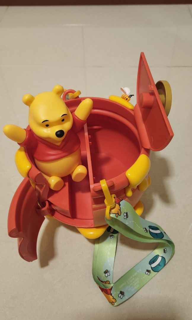 Winnie the pooh collectible box, Hobbies & Toys, Memorabilia ...