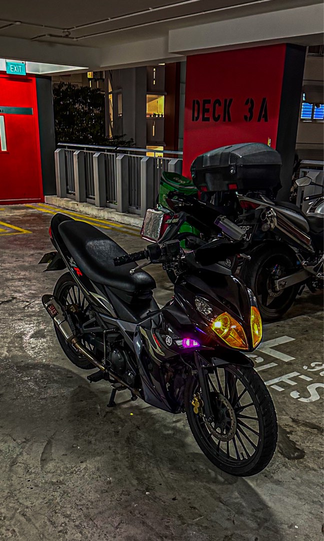 x1r coverset, Motorcycles, Motorcycle Accessories on Carousell