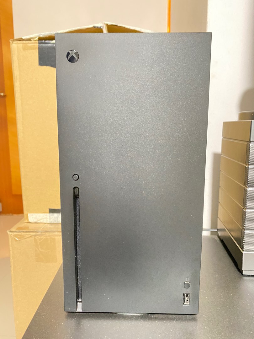 Xbox series X 1TB, Video Gaming, Video Game Consoles, Xbox on Carousell