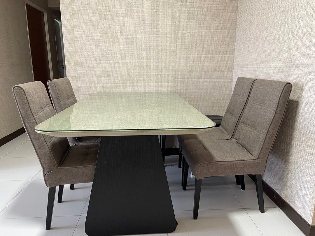 Ace Mavis Solid Wood Dining Table & 4 Chairs, Furniture & Home Living, Furniture, Tables & Sets ...