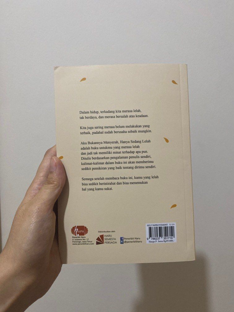 Aku bukannya menyerah, hanya sedang lelah - Geul Bae Woo, Buku & Alat Tulis, Buku di Carousell