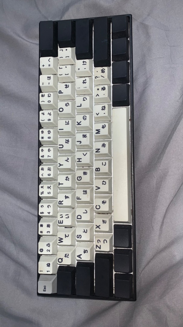 Anne Pro 2 with Original and Japanese Keycaps, Computers & Tech, Parts ...