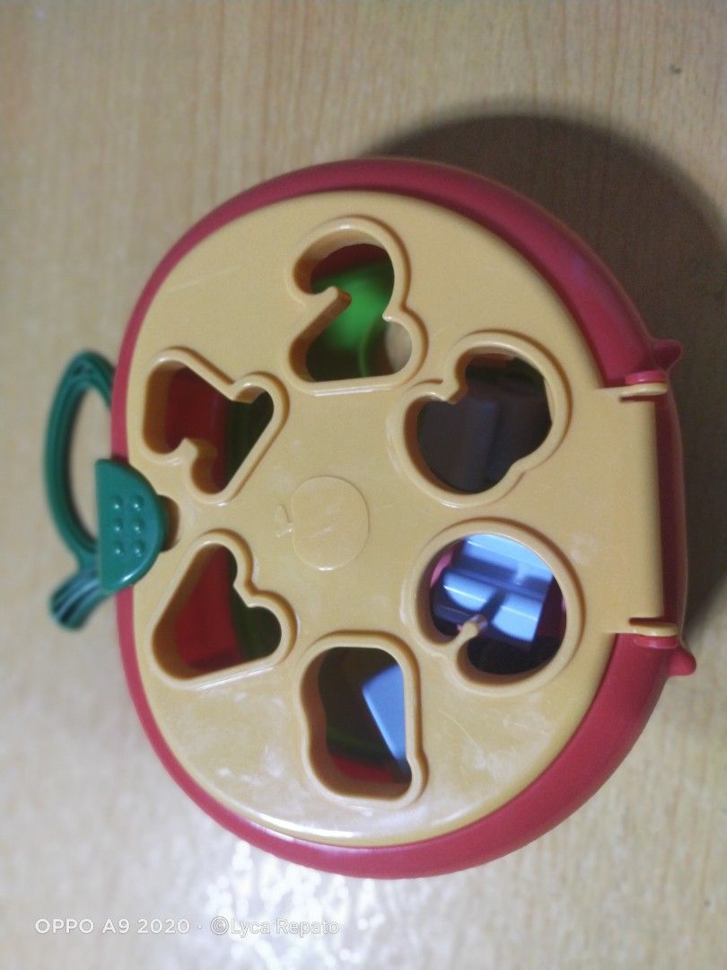 Apple Shapes Sorter (Complete) on Carousell