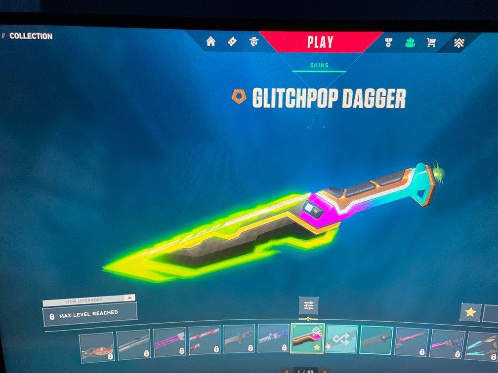 Arcade phantom, glitchpop dagger, reaver vandal valorant account, Video ...