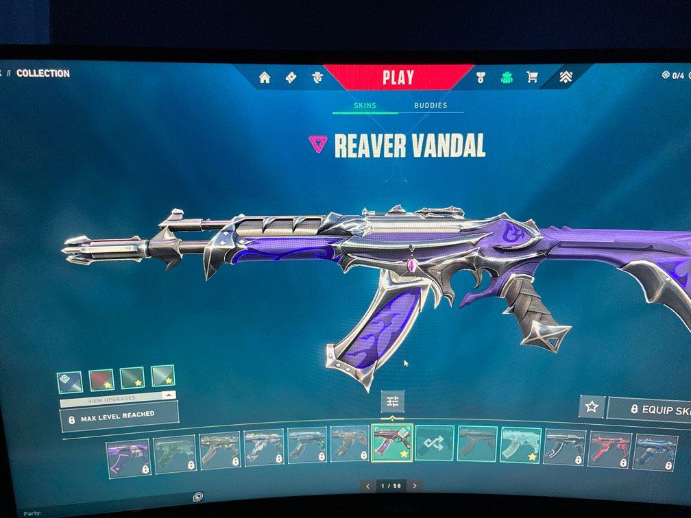Arcade phantom, glitchpop dagger, reaver vandal valorant account, Video ...