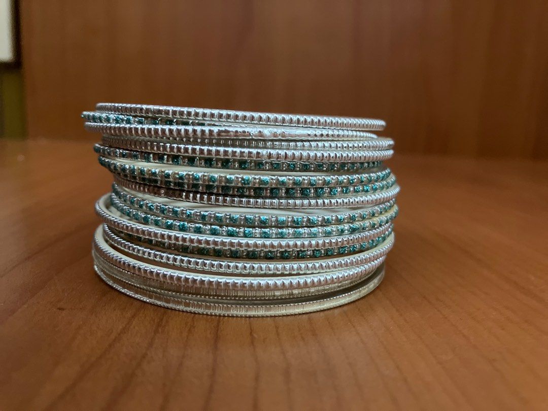 Blue Indian bangles, Women's Fashion, Jewelry & Organisers, Body ...