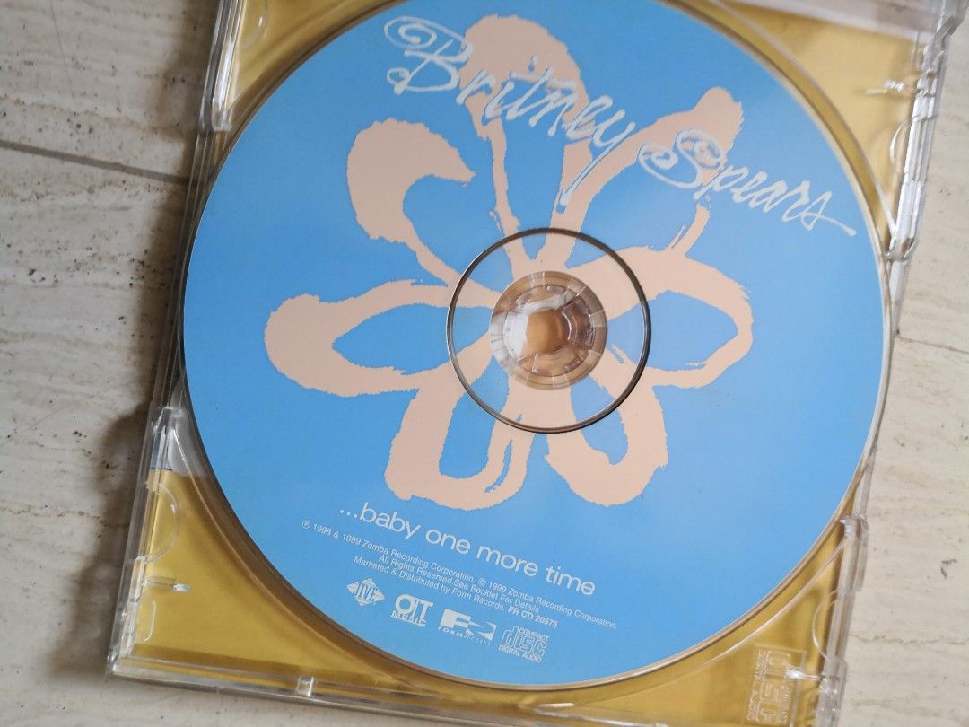 Britney Spears One More Time Original CD, Hobbies & Toys, Music & Media ...
