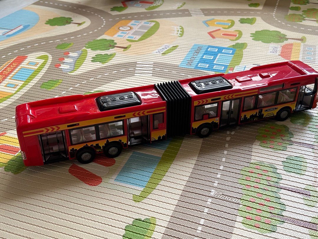 Bus, Hobbies & Toys, Toys & Games on Carousell