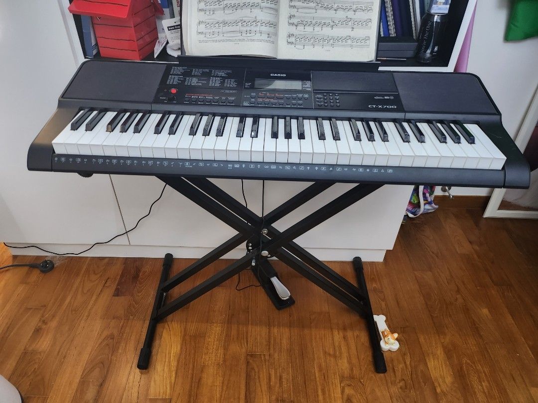 Casio Keyboard CT X 700, Hobbies & Toys, Music & Media, Musical ...