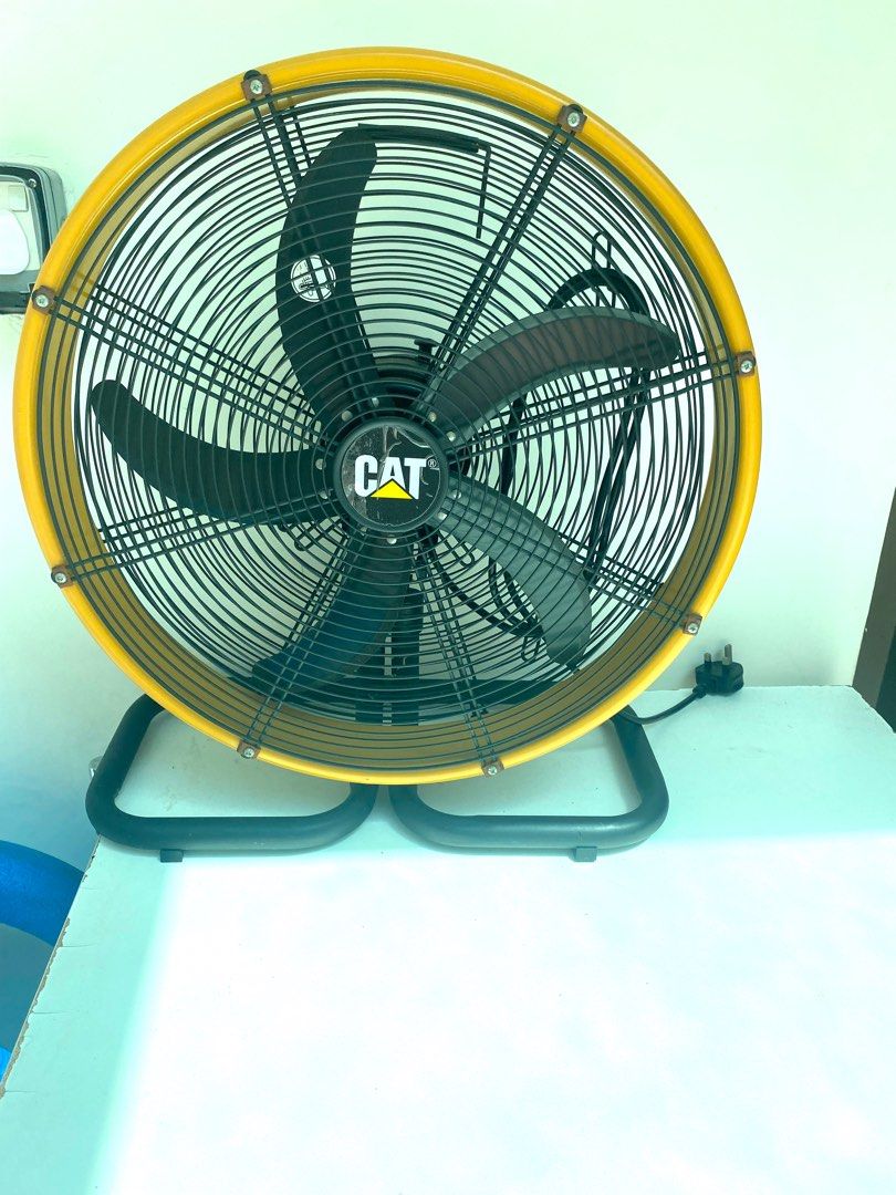 Caterpillar fan, Furniture & Home Living, Lighting & Fans, Fans on ...