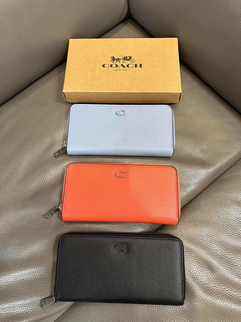 COACH Long Wallet, Women's Fashion, Bags & Wallets, Wallets & Card ...