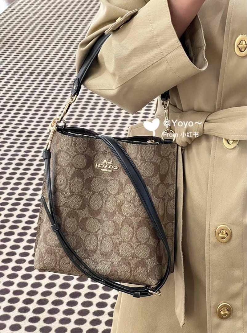 Coach Mollie Mono Bucket, Women's Fashion, Bags & Wallets, Cross-body ...