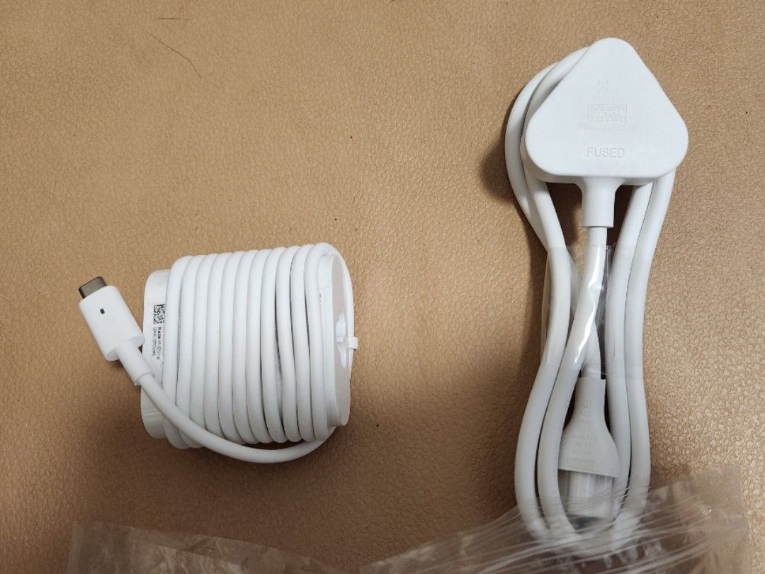 Dell White 45W Laptop Charger, Computers & Tech, Parts & Accessories ...