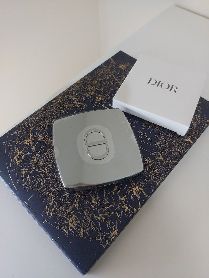Dior CompactMirror on Carousell