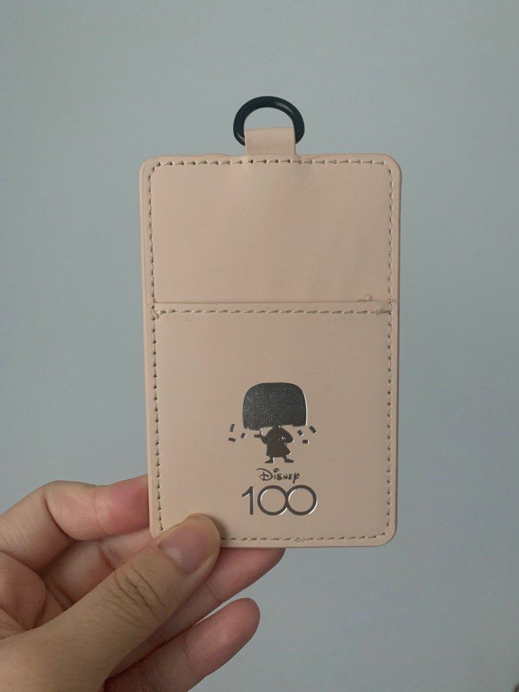 Disney 7-11 Edna Cardholder, Women's Fashion, Bags & Wallets, Wallets ...