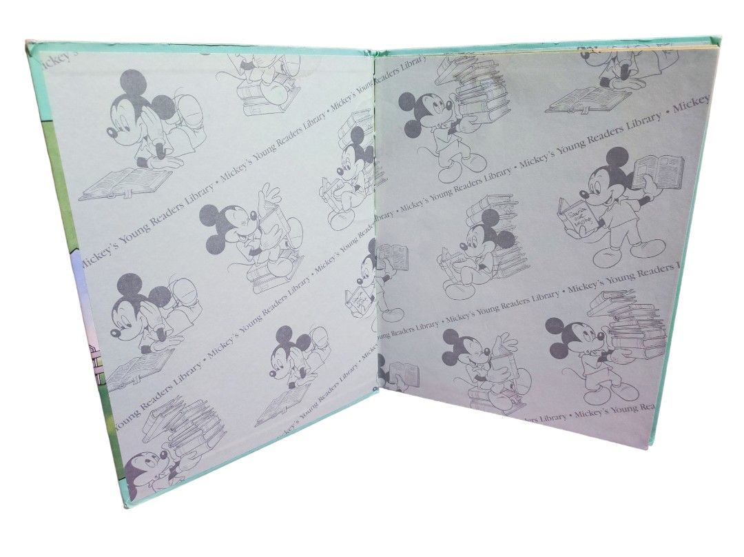 Donald duck and Daisy duck Vintage classics children's book on Carousell