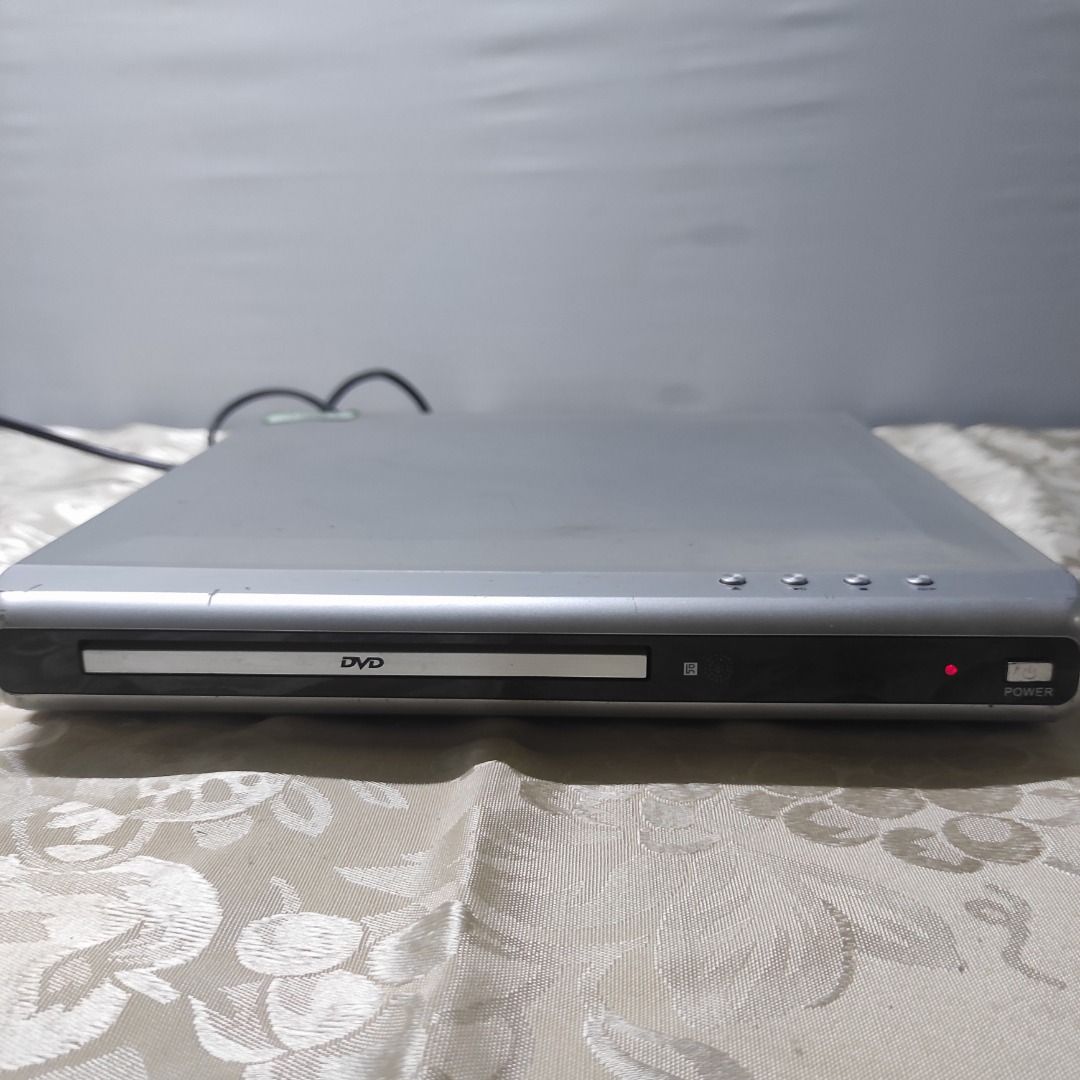DVD player from UK 450 & 695 *70 on Carousell