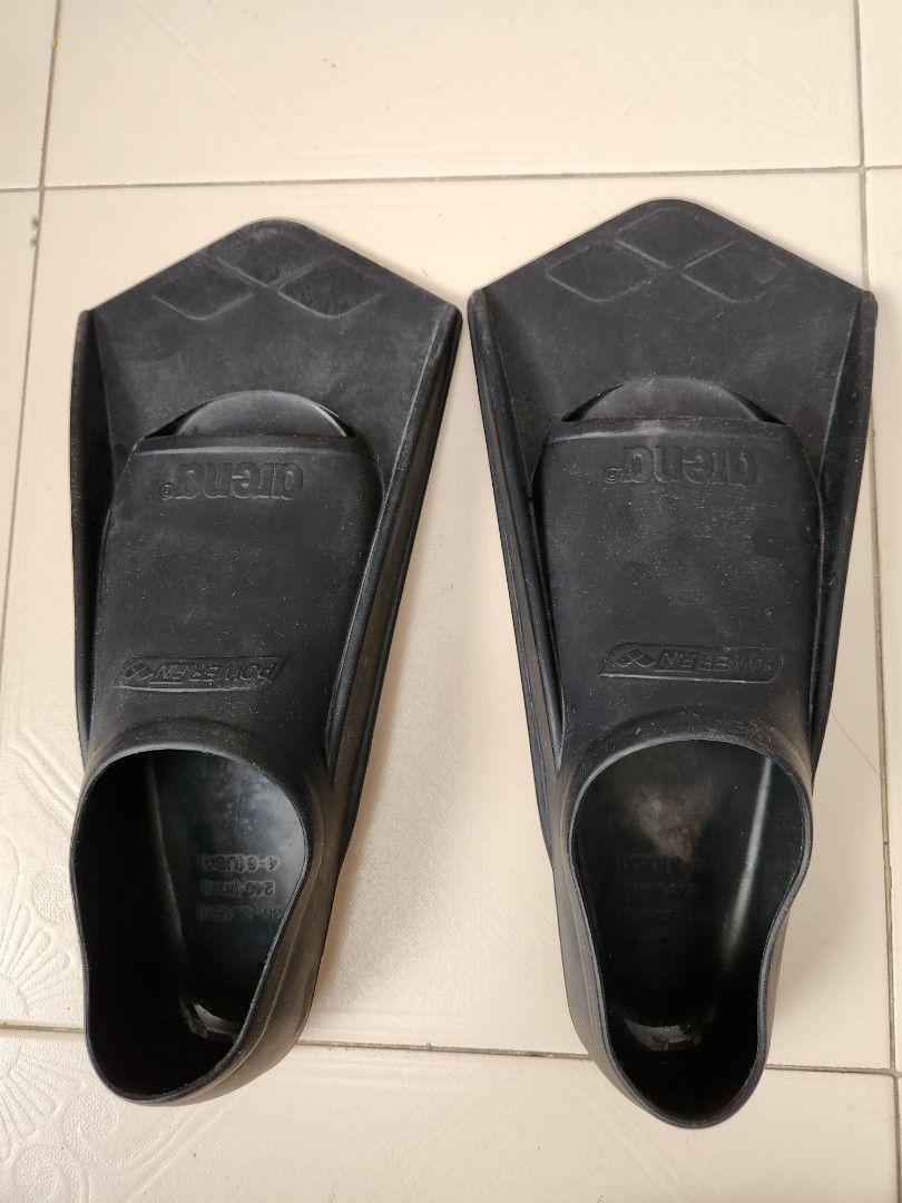 Fin flipper Arena, Sports Equipment, Sports & Games, Water Sports on ...