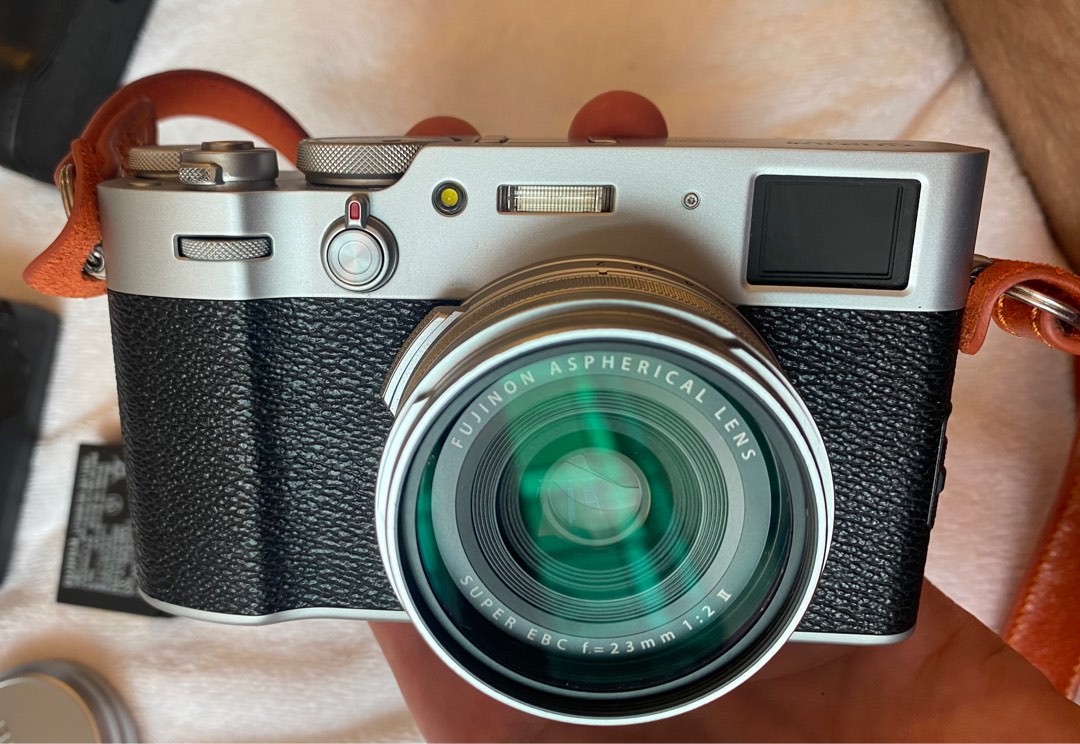 Fujifilm x100v only 3k shutter count, 攝影器材, 相機 - Carousell