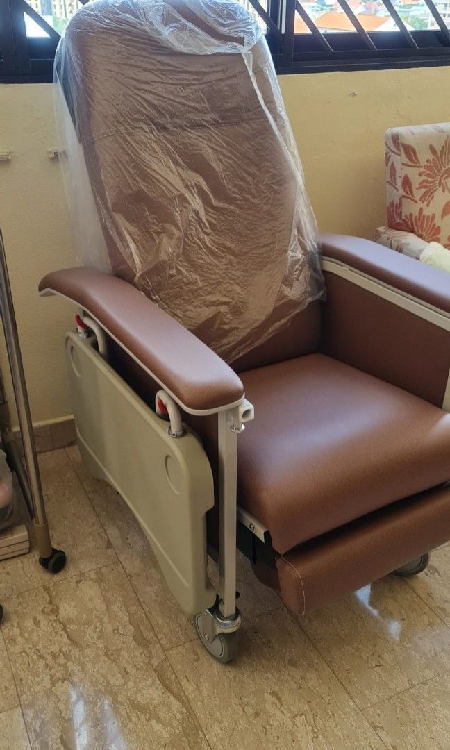 Geriatric Chair, Furniture & Home Living, Furniture, Chairs on Carousell