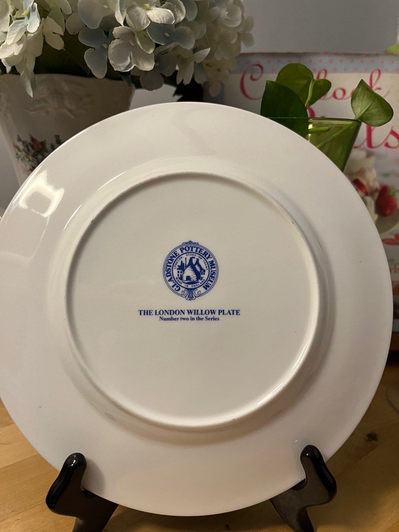 GLADSTONE POTTERY MUSEUM - The Nottingham Willow Plates 2pcs, Furniture ...