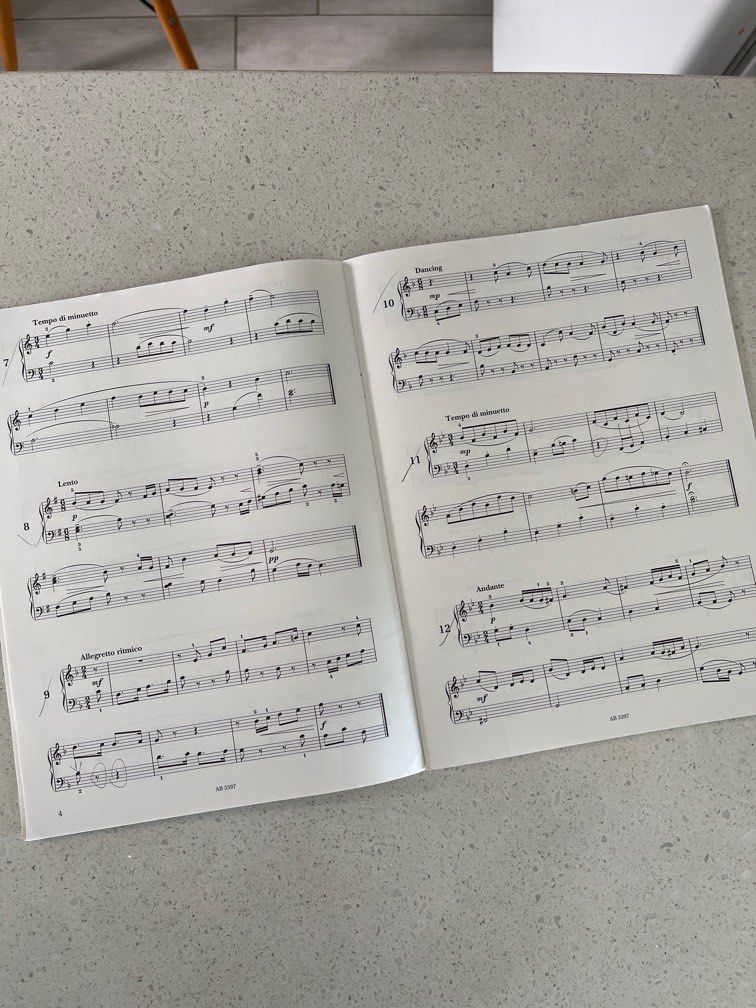 Grade 4 ABRSM Piano Sight-Reading Book, Hobbies & Toys, Music & Media ...