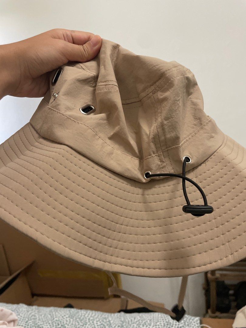 Hat with adjustable strings, Men's Fashion, Watches & Accessories, Caps ...