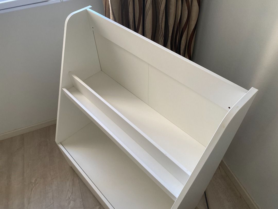 IKEA BERGIG Kids Book Display with Storage, Furniture & Home Living ...