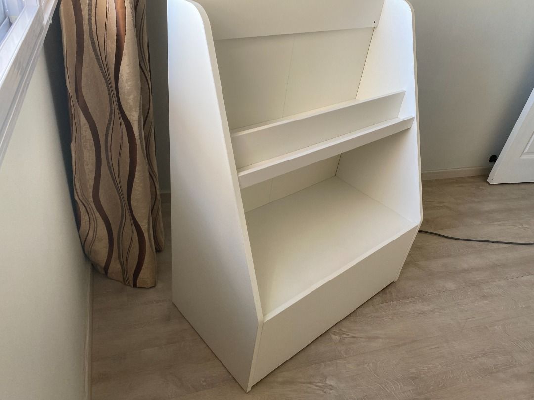 IKEA BERGIG Kids Book Display with Storage, Furniture & Home Living ...