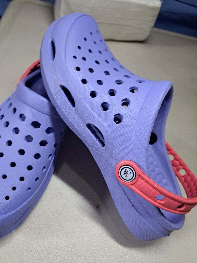 Joybees crocs style on Carousell