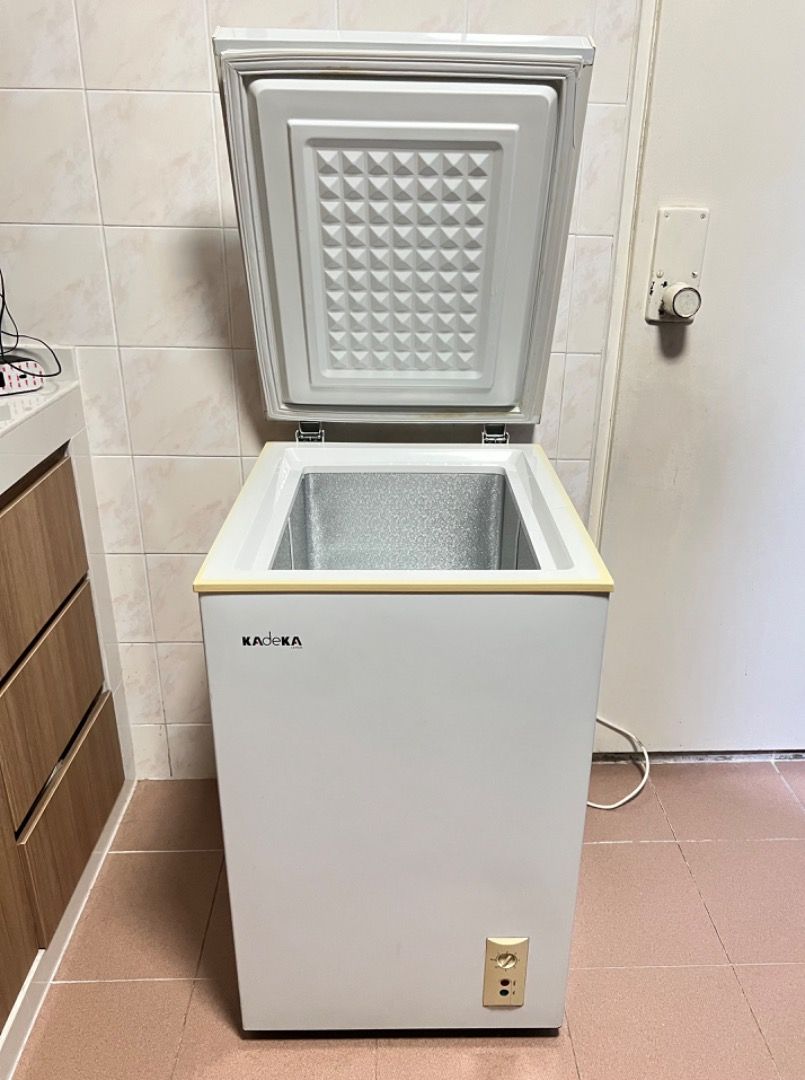 Kadeka 100L chest freezer, TV & Home Appliances, Kitchen Appliances ...