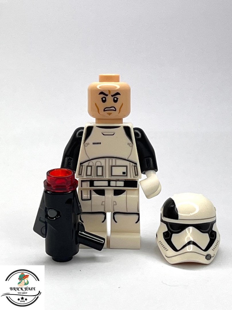 LEGO STAR WARS First Order Stormtrooper Executioner on Carousell