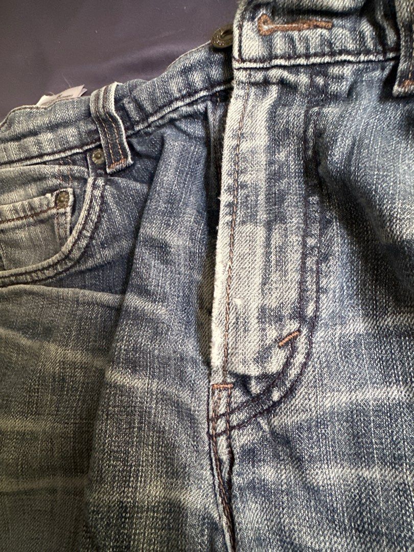 Levi's 505 Denim berms, Men's Fashion, Bottoms, Jeans on Carousell