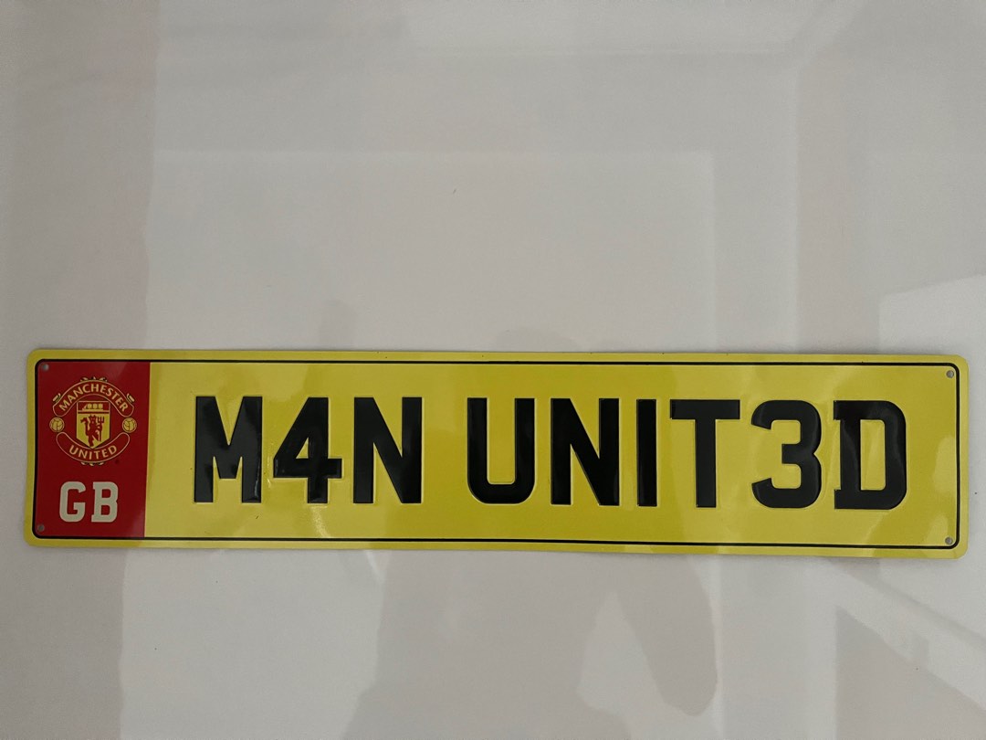 Manchester United License Plate, Hobbies & Toys, Memorabilia ...